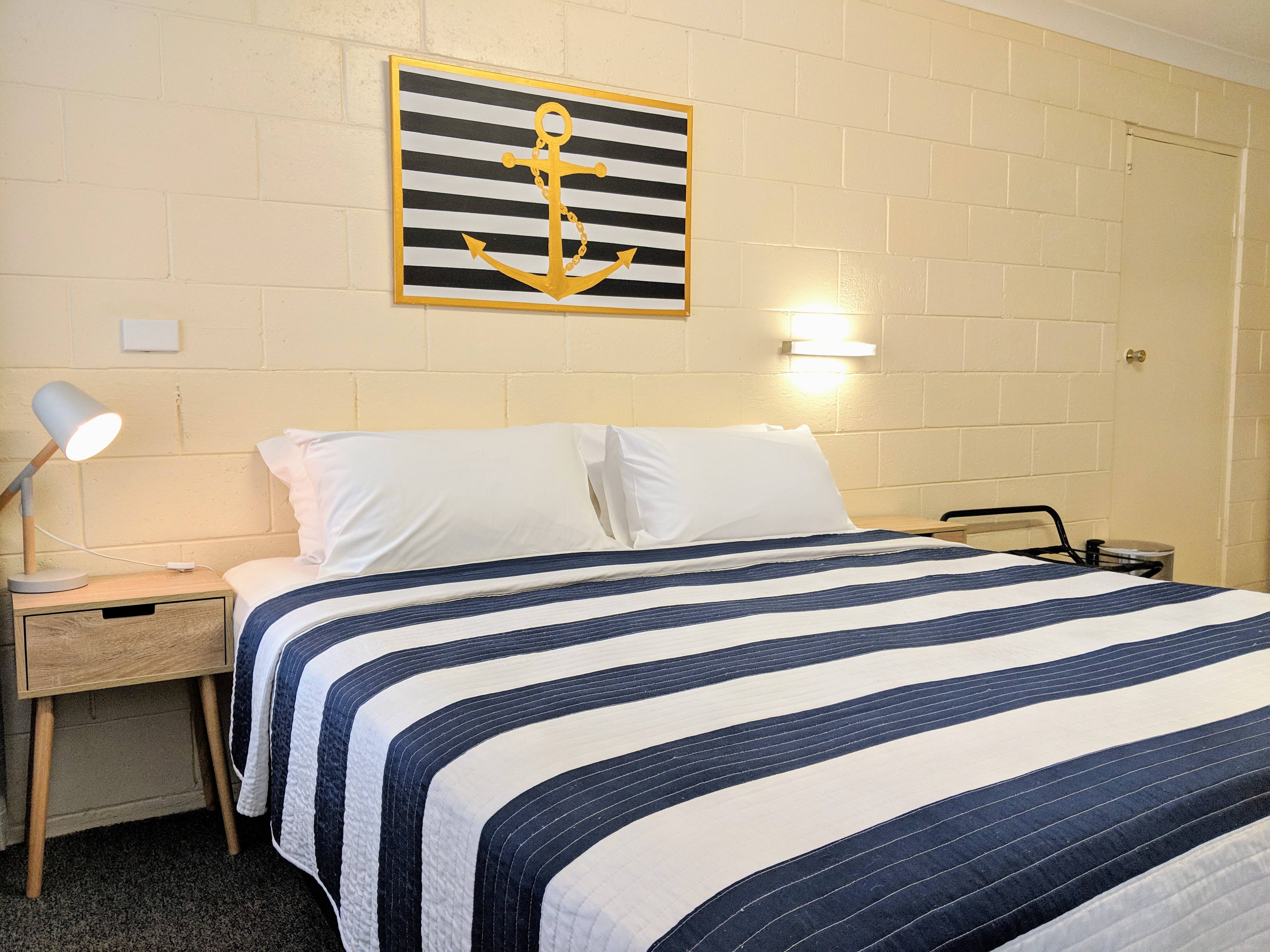 Sail Inn Motel Yeppoon King Room – Sail Inn Motel